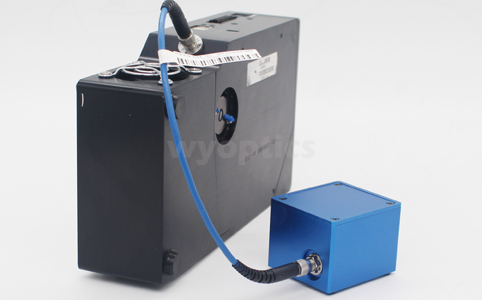 400~2200nm的近红外光纤光谱仪的校准光源